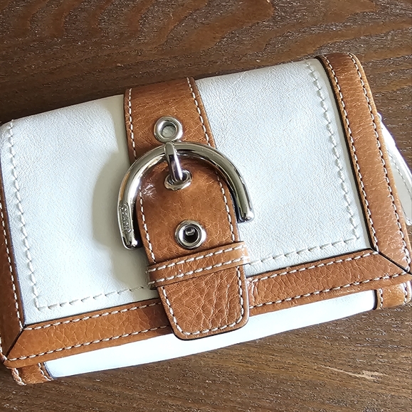 Coach | Bags | Vintage Coach White Leather With Saddle Color Trim ...